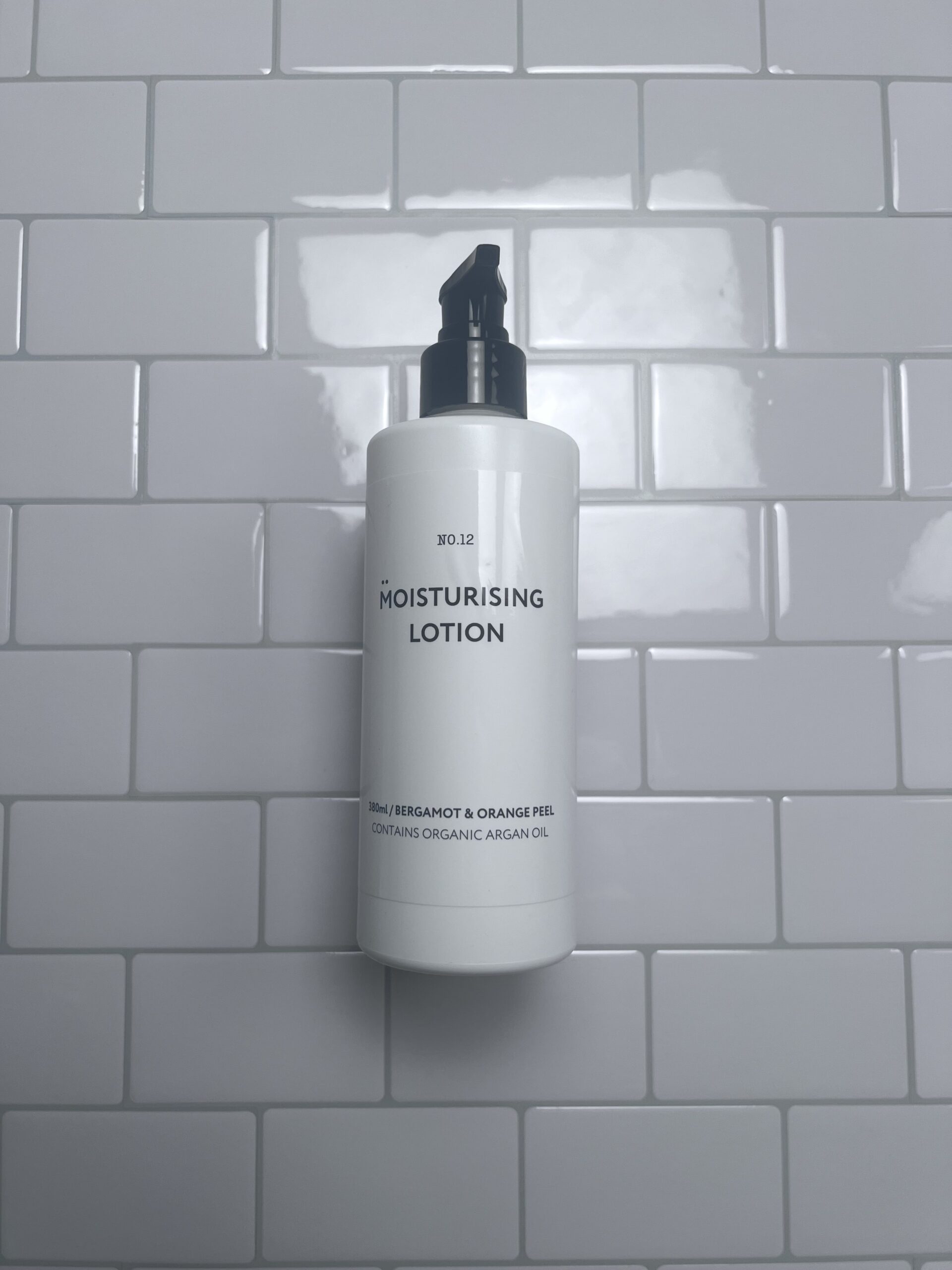 Floating Dispenser Collection for hotels
