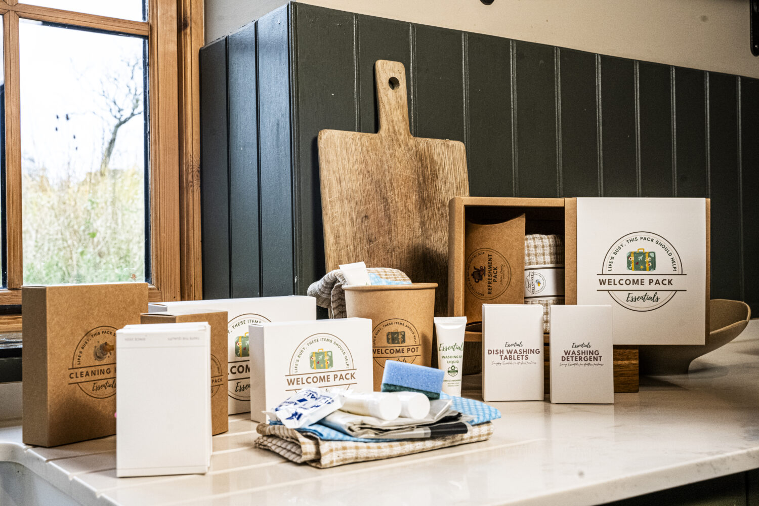 Welcome Baskets | Hospitality Supplies | Walter Geering | UK